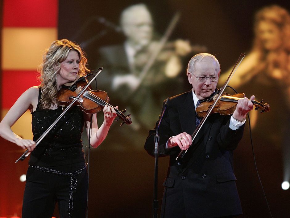 Buddy MacMaster, fiddler king of Cape Breton, dead at 89 | National Post