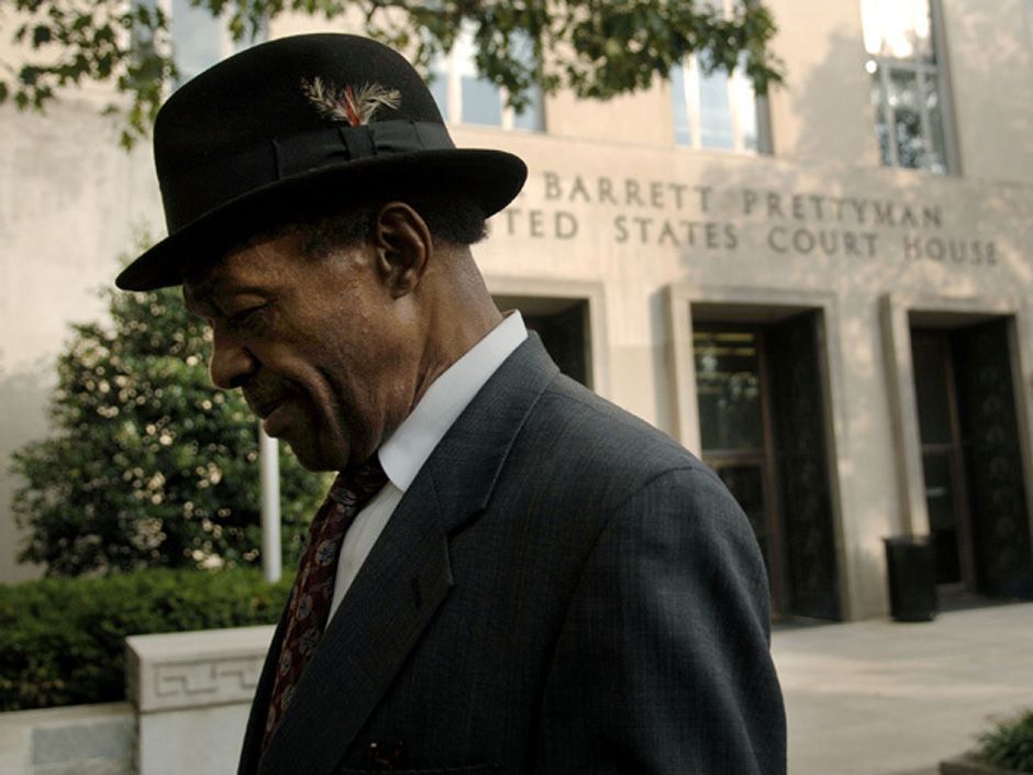 Marion Barry, the ex-Washington mayor with 'the unmitigated gall' to ...