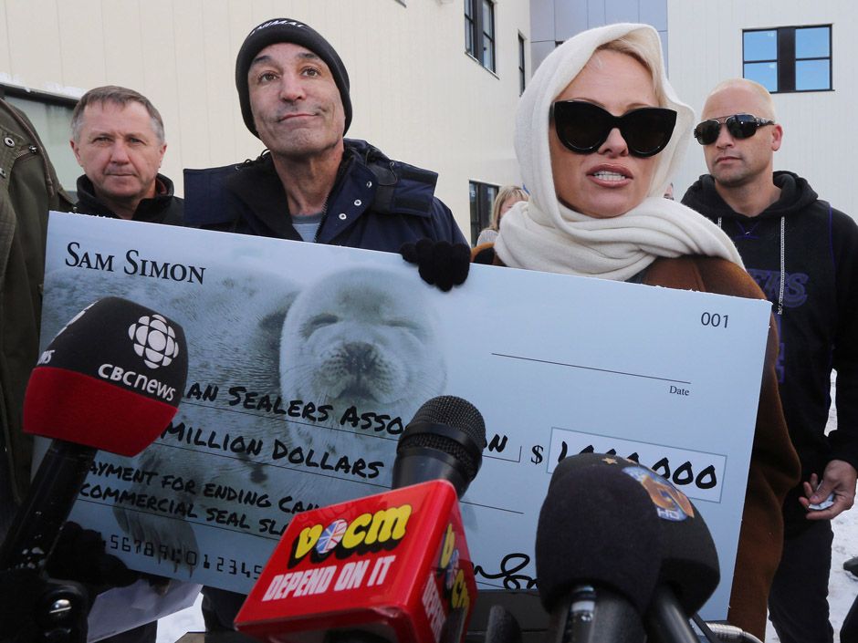 Simpsons co-creator Sam Simon, dying of cancer, plans to give away ...