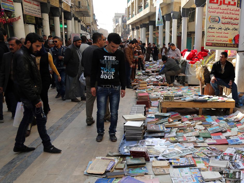 ISIS burning books at Iraq libraries and loading artifacts onto ...