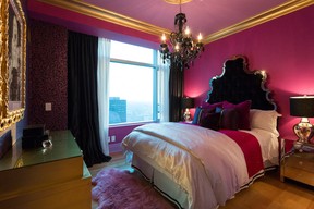 Sexy and seductive, Trump Toronto's all-black penthouse is ready to ...