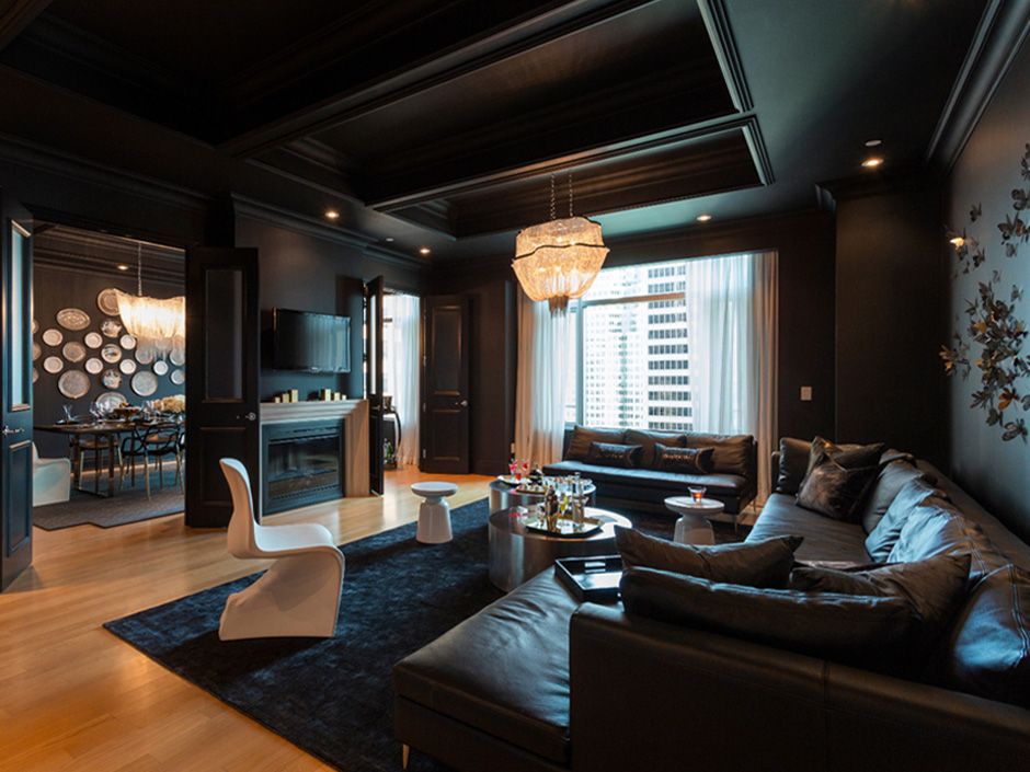 Sexy and seductive, Trump Toronto's all-black penthouse is ready to ...