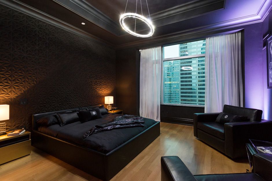 Sexy and seductive, Trump Toronto's all-black penthouse is ready to ...
