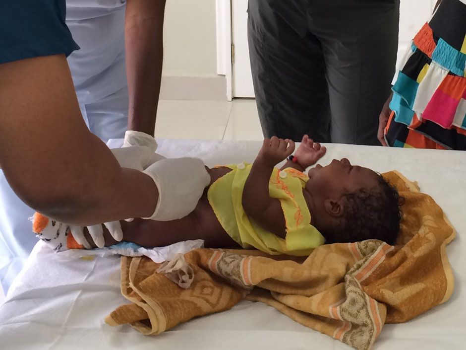 B.C. doctor delivers unusual foreign aid to Haiti by teaching surgeons ...