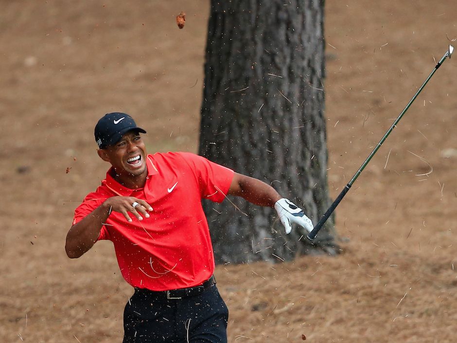 Tiger Woods says a 'bone popped out' in his hand during Masters 2015 ...