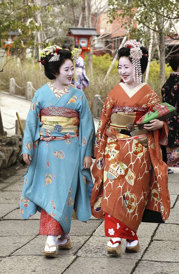 The path to becoming an apprentice geisha — a maiko — in Japan is no ...