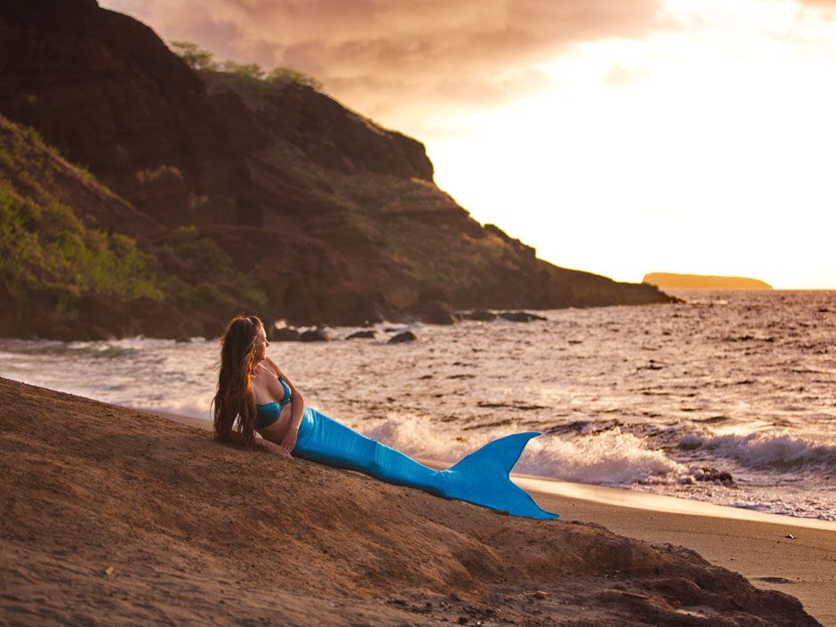 Canadian mermaid advocates: Pool bans are ‘crazy’ — mono-fins are ...