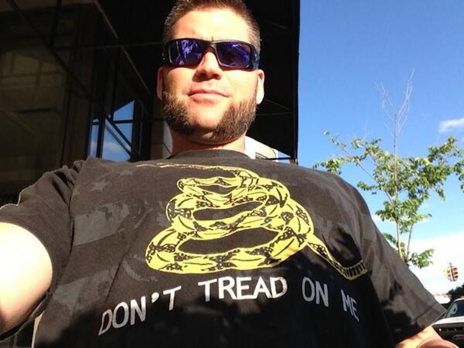 Toronto Blue Jays reportedly sign 'birther' and gun enthusiast Luke ...