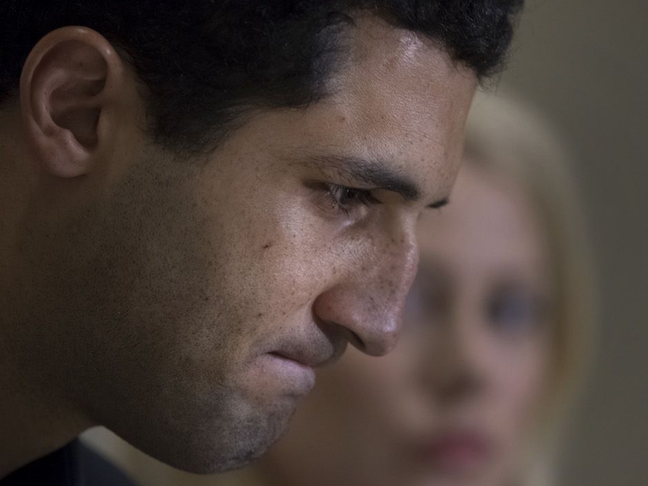 Former Toronto Maple Leafs player Andre Deveaux says stick-swinging ...