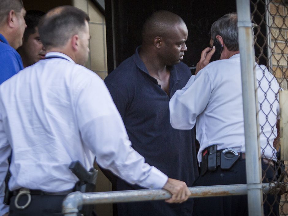 Man charged with murdering Houston sheriff’s deputy targeted victim ...