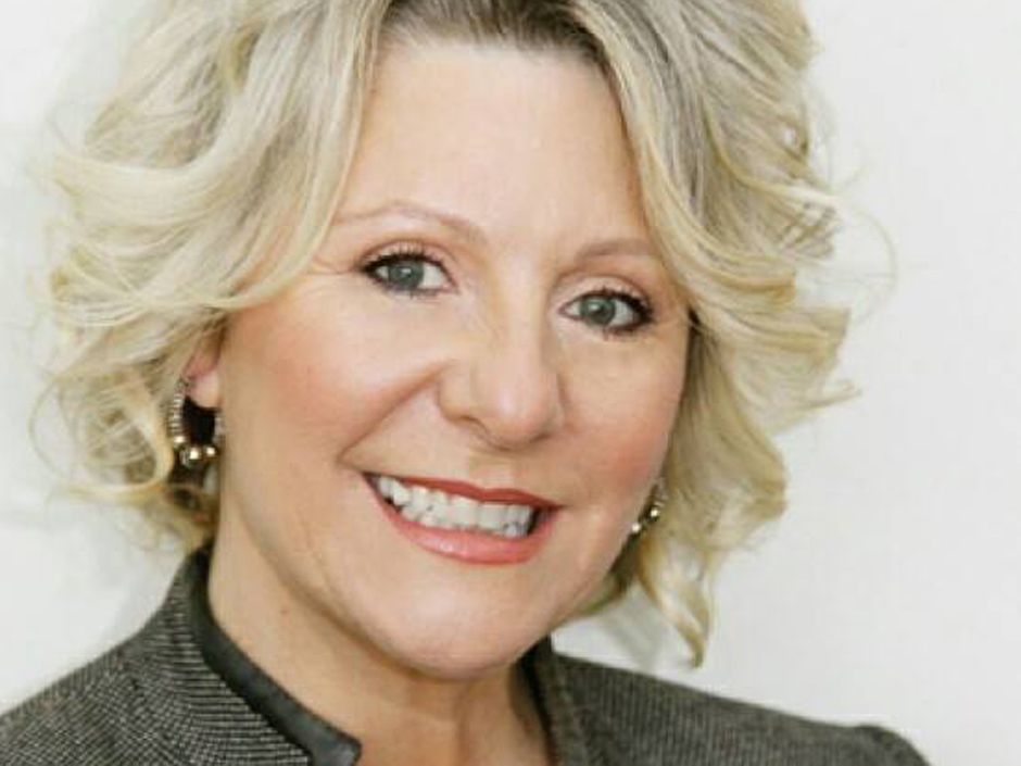 Vancouver Island Liberal candidate Maria Manna quits over Facebook post ...