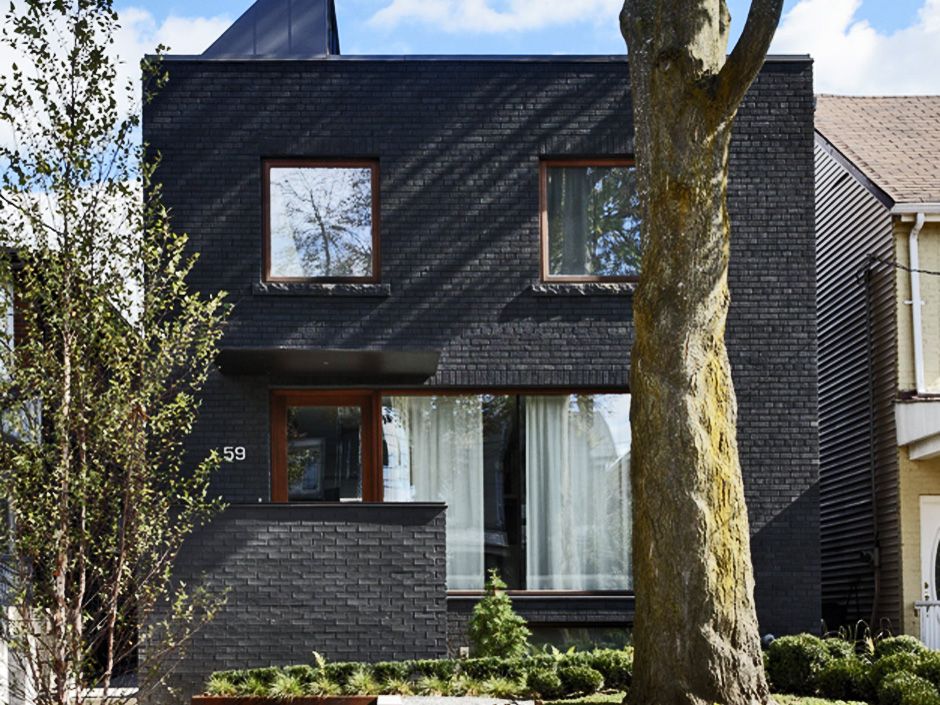 Don't be frightened — the Dark Shadow house doesn't have a single ...