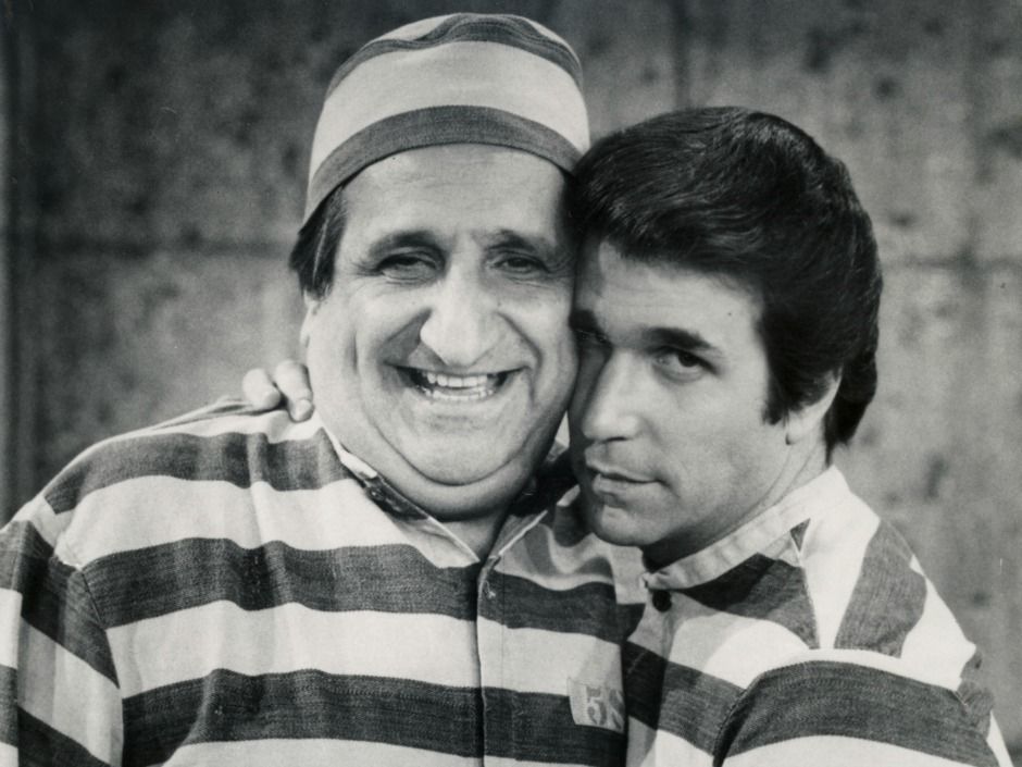 'Happy Days' actor Al Molinaro dies at 96 after complications from ...
