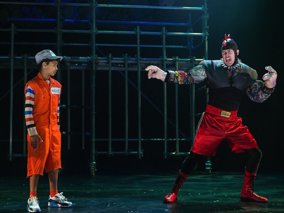 Robert Cushman: Jacob Two-Two Meets the Hooded Fang makes up in ...