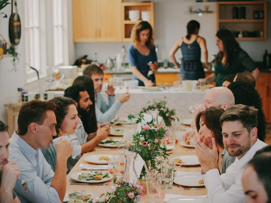 How online meal-sharing platforms 'look at the dining room table as the ...