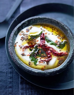 Madhur Jaffrey, 'godmother' of Indian cooking, tempts taste buds with ...