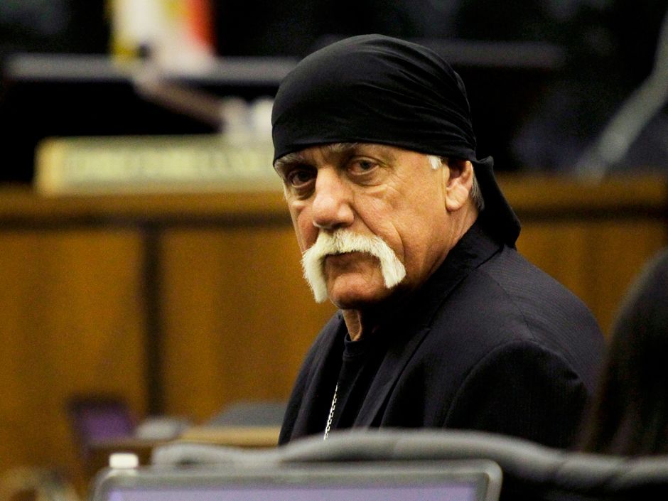 Robyn Urback Why Is Hulk Hogan S Sex Tape News But Nude Photos Of Jennifer Lawrence An