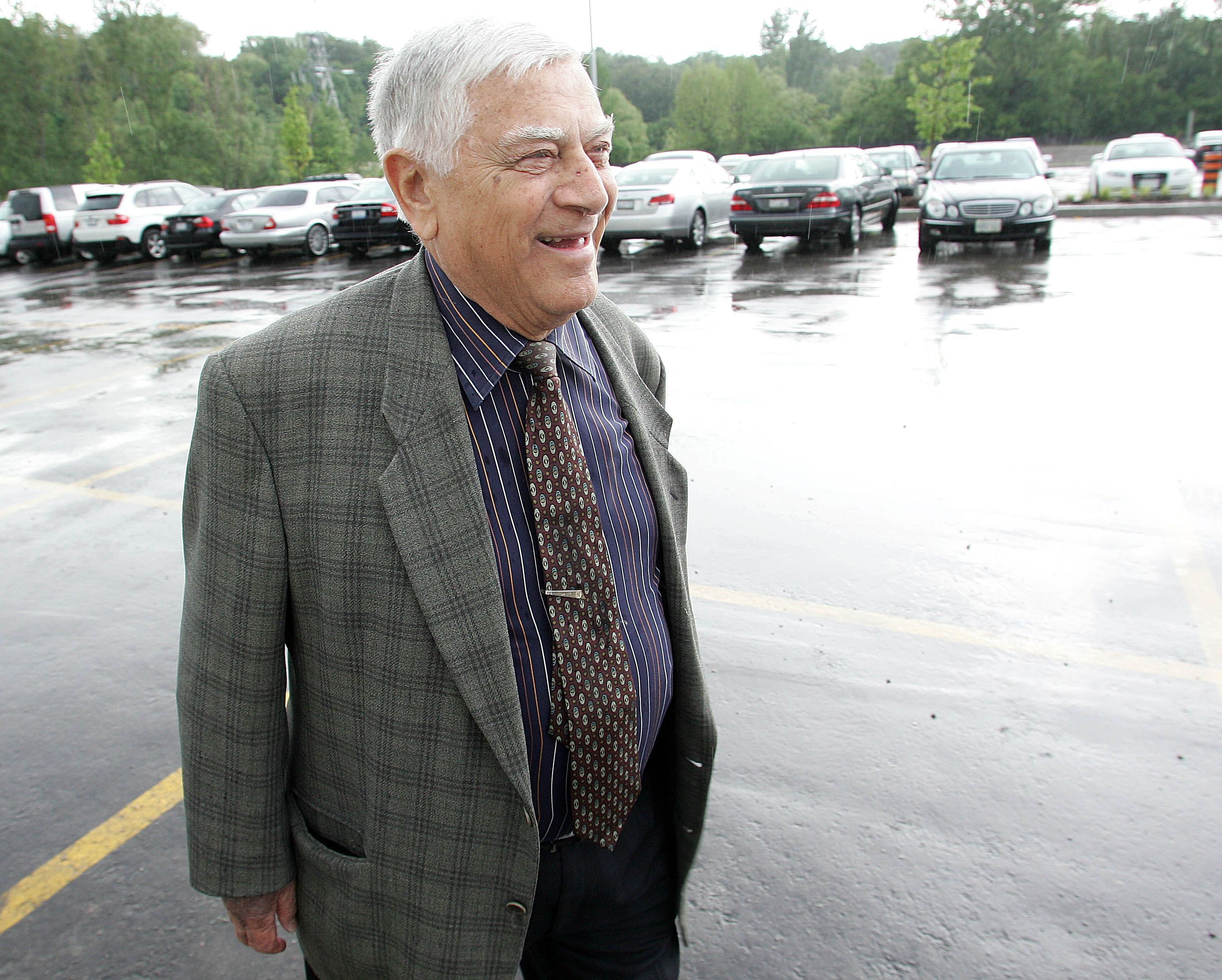Daughters of Toronto philanthropist and Holocaust survivor fighting ...