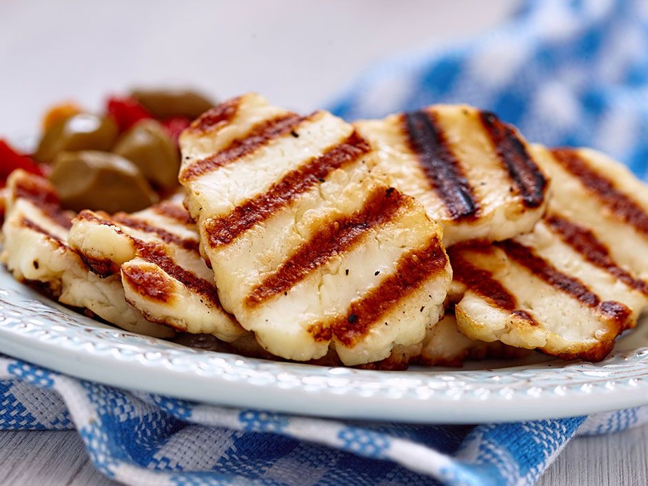 How to make halloumi, the cheese that squeaks: DIY halloumi tastes ...