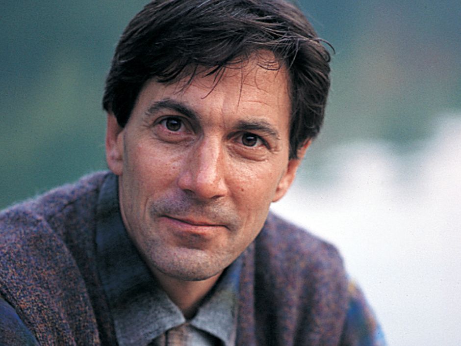 A well-loved man: Meet the accomplished actor who left Toronto and ...