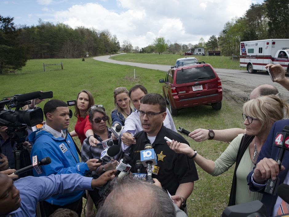 Pike County shooting sees eight people, including two kids, killed ...