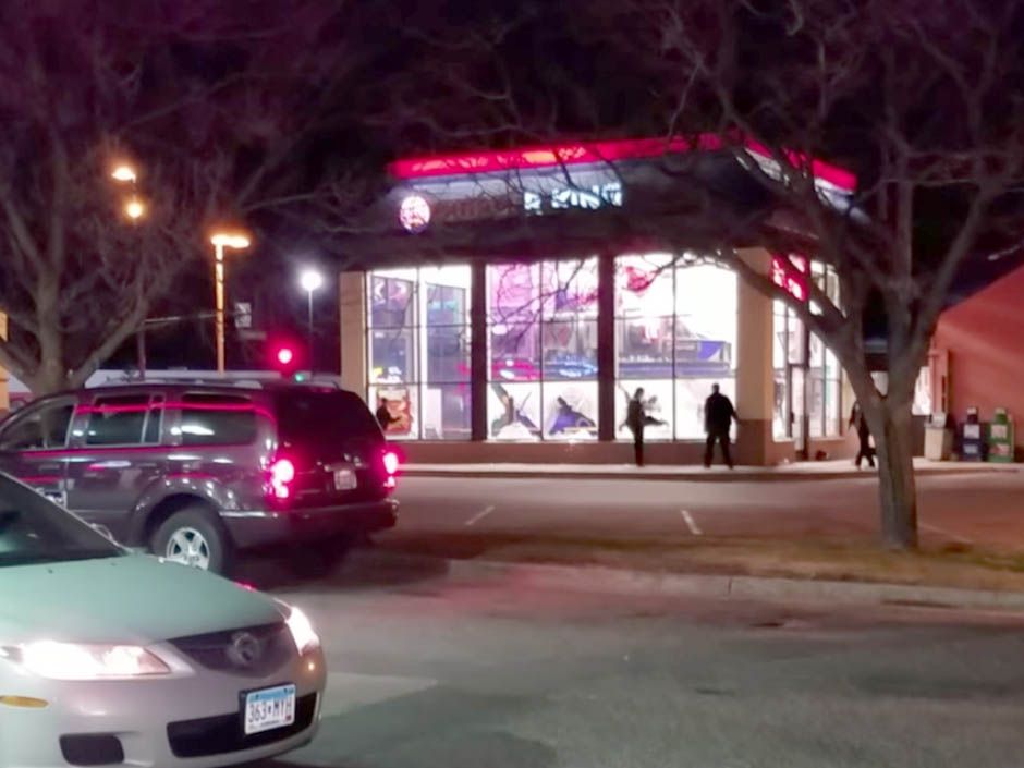 Bizarre hoax prompts fast food workers in three states to suddenly ...