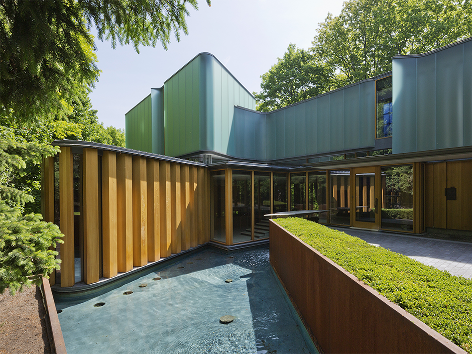 For Sale: Spectacular 17,000-sq.-ft. Toronto mansion, complete with its ...