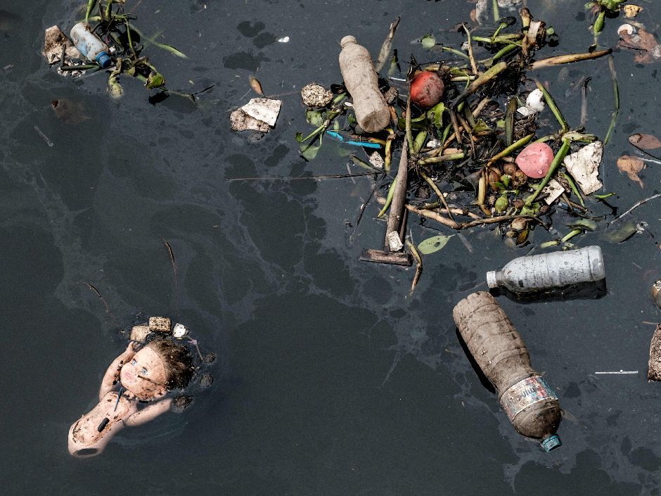 Rio's inability to act on its polluted bays highlights humanity's ...