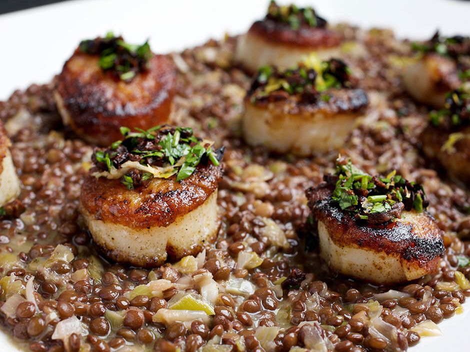 Dinner in 20 minutes: Pan-roasted scallops with gremolata a simple yet ...