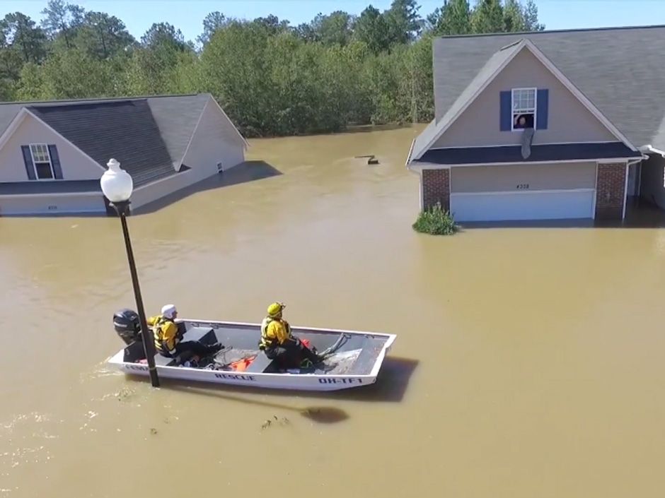 'It was insane': Drone photo on Twitter helps rescue flood victim and ...