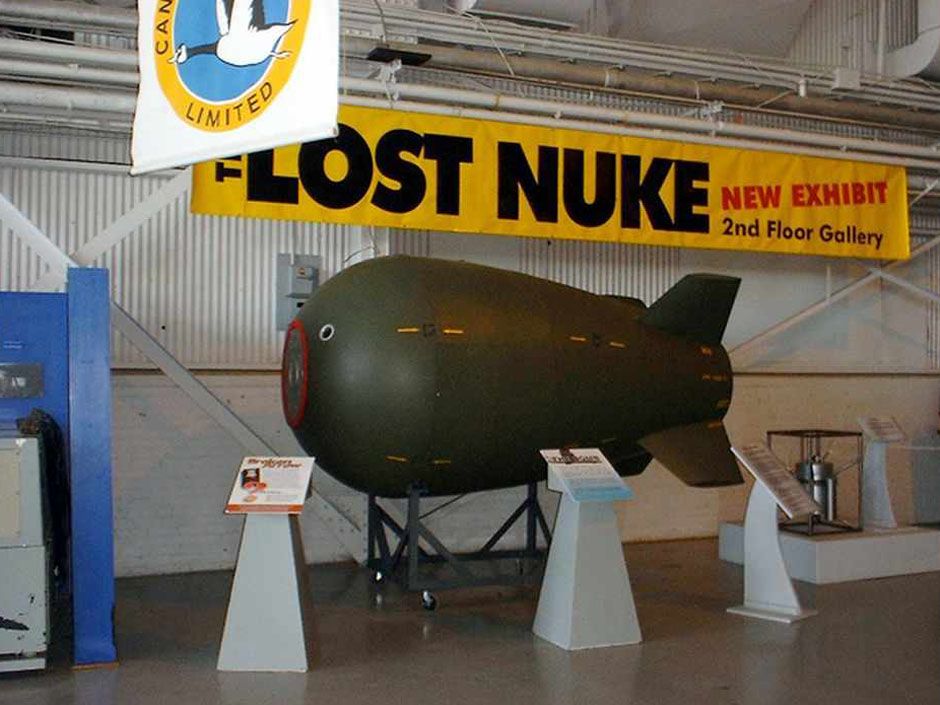 Diver may have found lost nuclear weapon that was packed with lead when ...