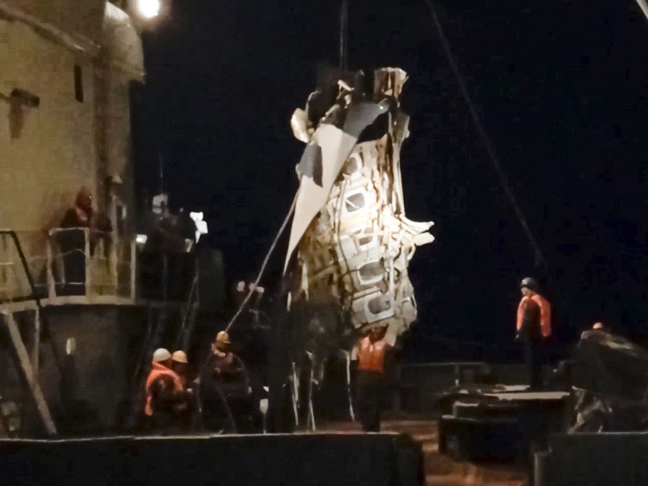 Russia recovers flight recorder and 12 bodies from the Black Sea ...