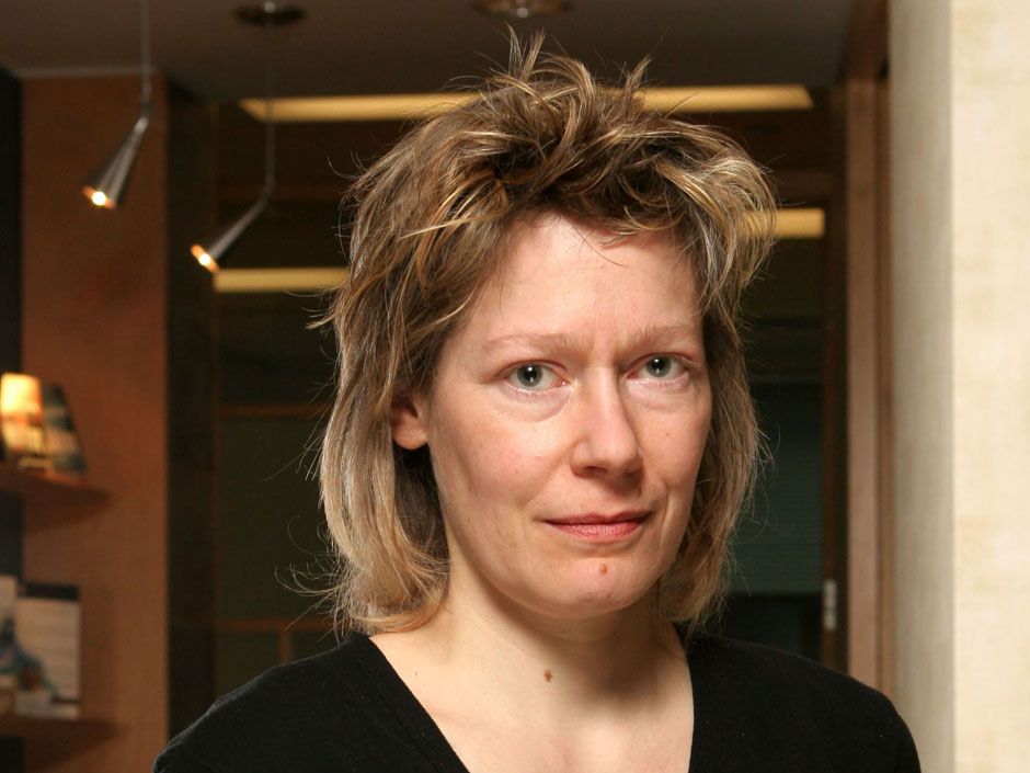 Rope-a-dope: Emma Richler's new novel comes out swinging but is ...