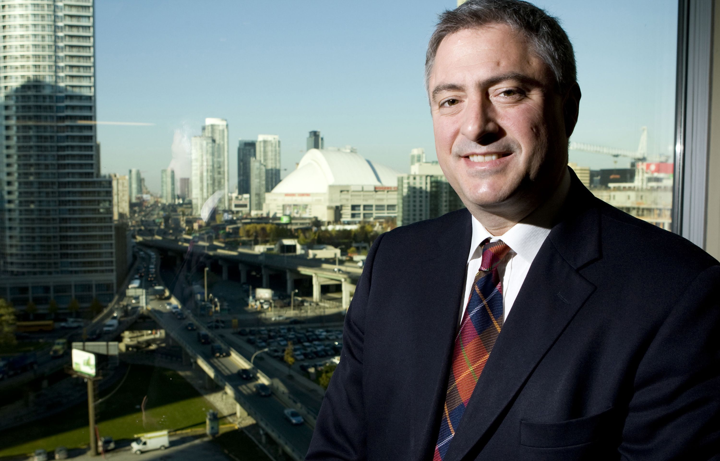 Liberals promised Ontario budget would combat overcrowded hospitals ...