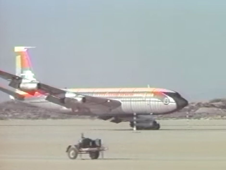 NASA just released hundreds of rare flight test videos. We found the ...
