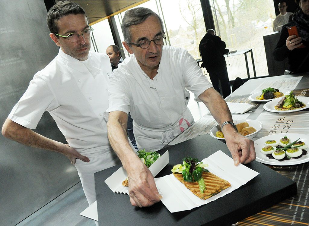 Michelin 'allows' French chef to give up prestigious three-star rating ...