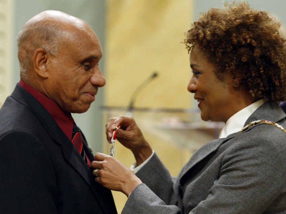 Momentum growing to induct hockey legend Willie O'Ree into Hockey Hall ...