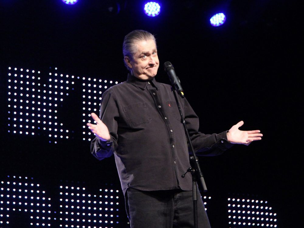 Pioneer Canadian standup comic Mike MacDonald dies from heart ...