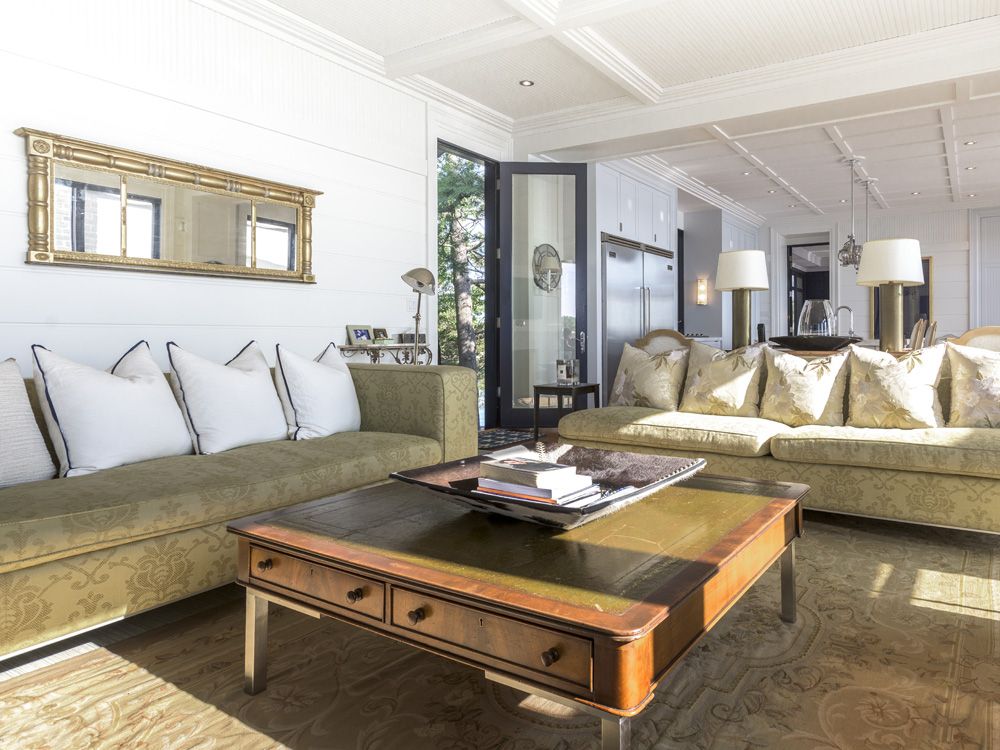 New Cottage Classic on Stoney Lake | National Post