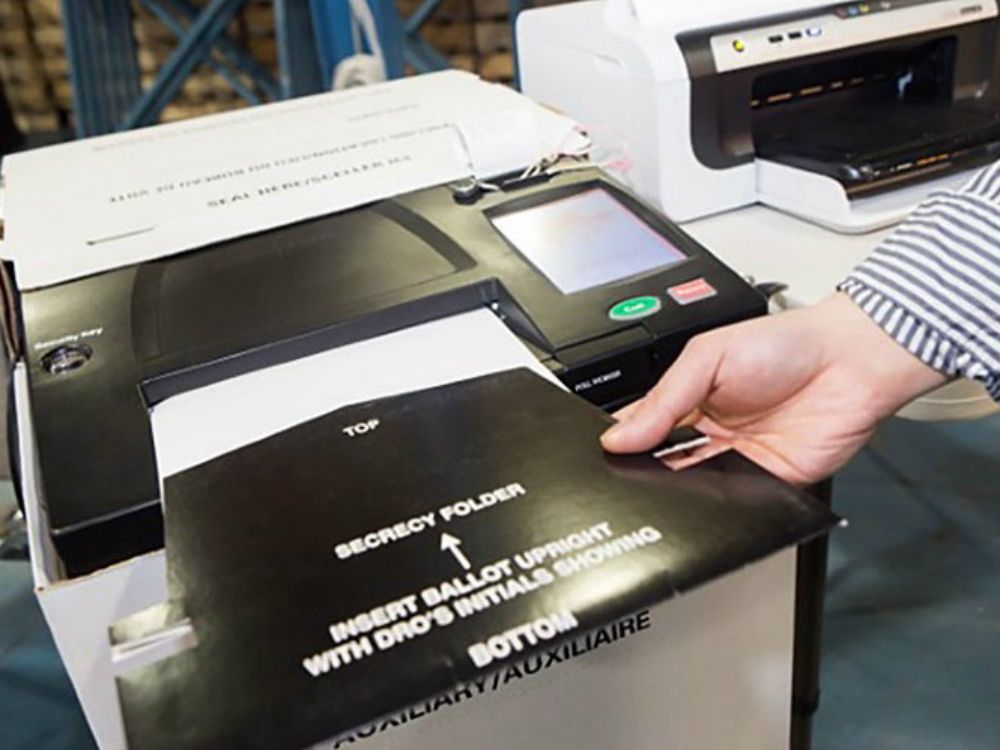 Ontario will use electronic voting machines and voter lists for first ...