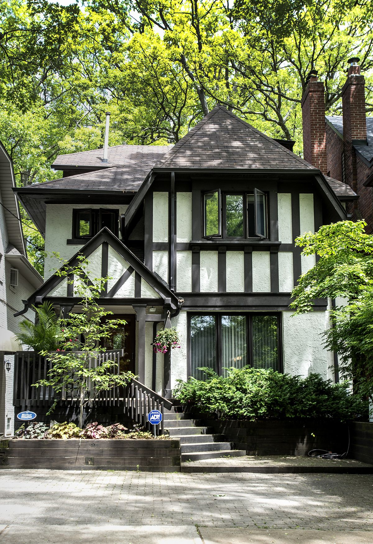 Following the Footsteps of Toronto’s Past Greats | National Post