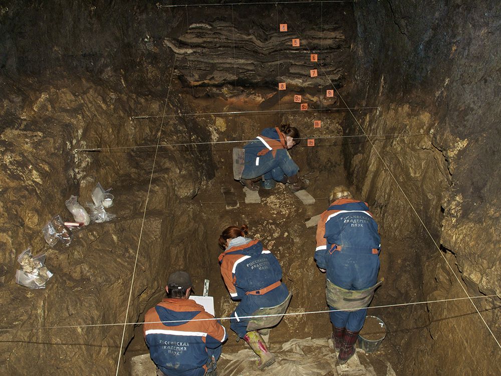 New 90,000-year-old fossil shows humankind's cousins — Neanderthals and ...