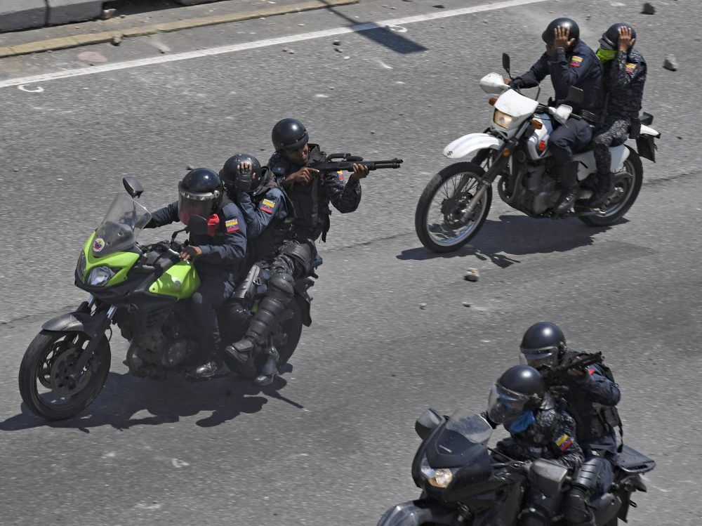 How Maduro's motorcycle shock troops helped head off Guaido's takeover ...