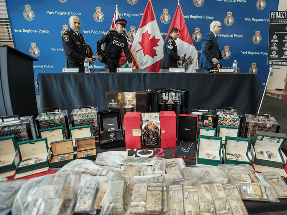 Following dirty money leads police to alleged Mafia clan north of ...