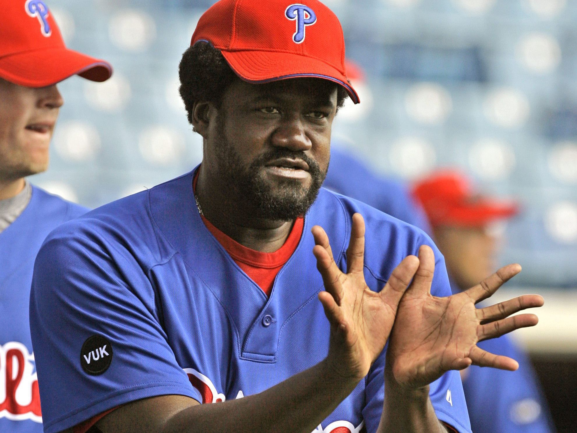 This leap day, we explain how six-fingered humans use their extra digit ...