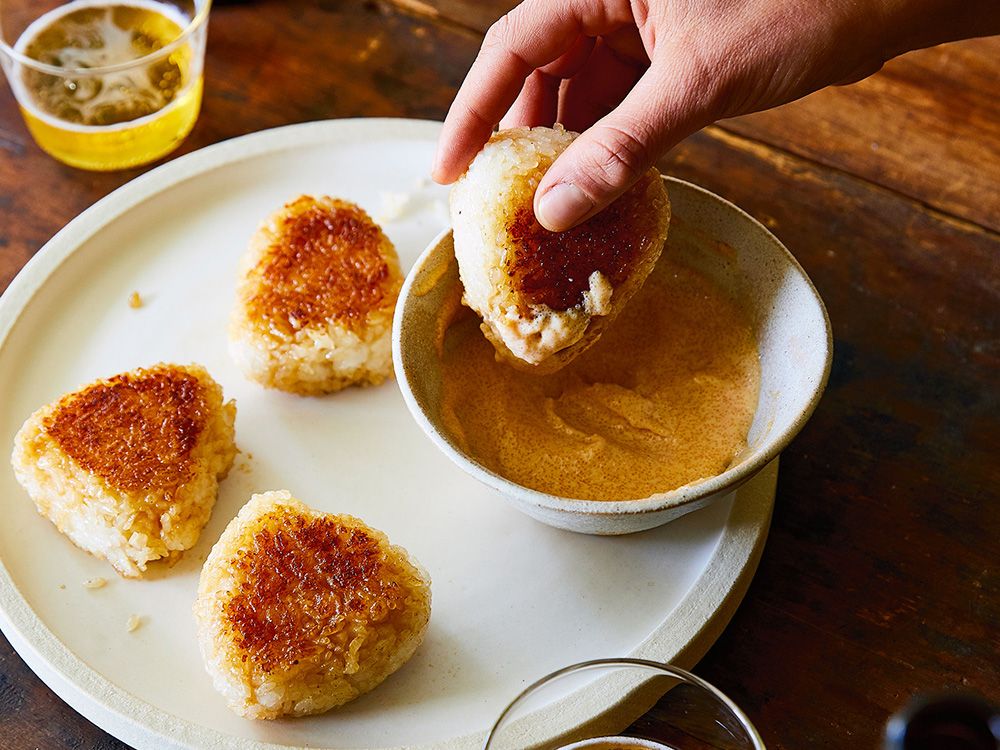 Cook this: Grilled rice balls — yaki onigiri — from The Gaijin Cookbook ...