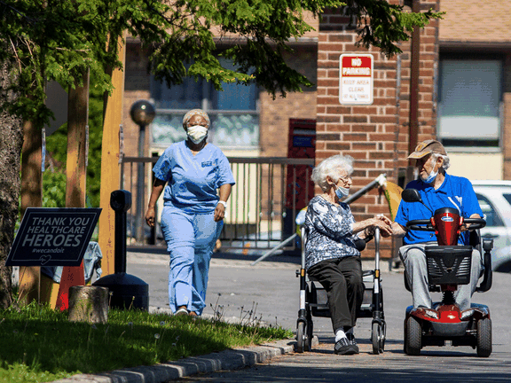 Companies managing troubled Ontario long-term care homes run dozens ...