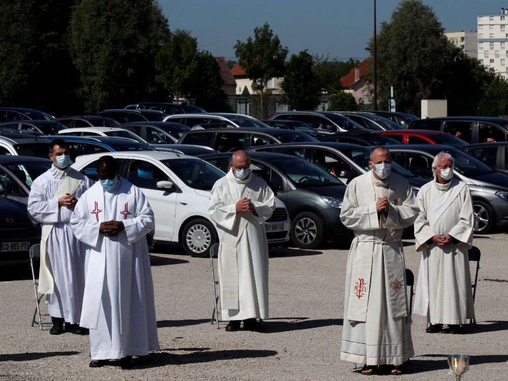 Colby Cosh: A 'Mass rebellion' in France after faith and lockdown ...