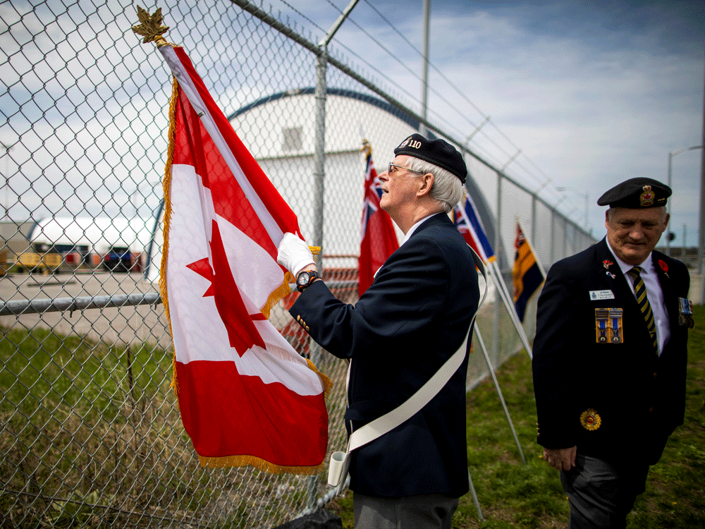 In pictures: Armed Forces members killed in helicopter crash honoured ...