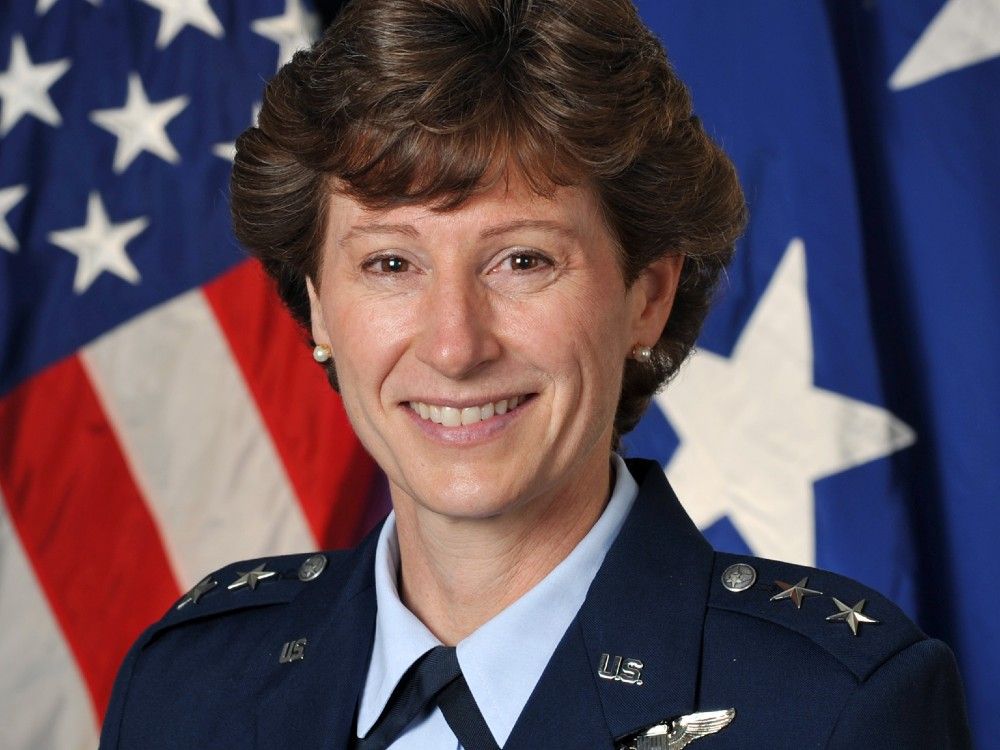 First woman to fly F-22 fired from Pentagon job for 'dictatorial ...